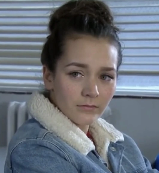 Cleo McQueen (List of appearances) | Hollyoaks Wiki | Fandom