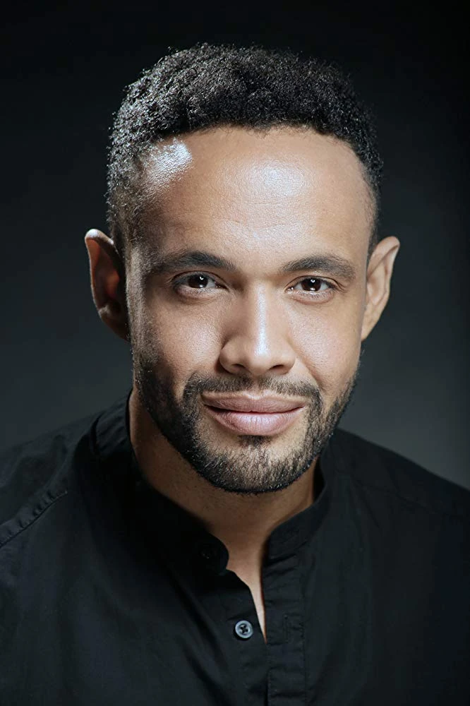 Leon Lopez | Hollyoaks Wiki | Fandom