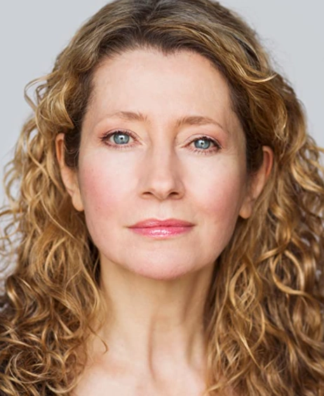 Stephanie Schonfield | Hollyoaks Wiki | Fandom