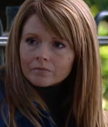 Tessie Thompson | Hollyoaks Wiki | Fandom