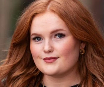 Helen Aylott | Hollyoaks Wiki | Fandom