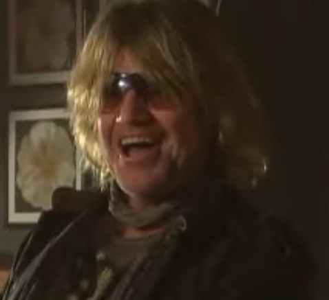 Earl (Robin Askwith) | Hollyoaks Wiki | Fandom