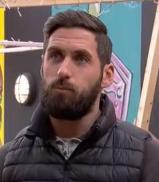 Thug (Stephen Burke) | Hollyoaks Wiki | Fandom