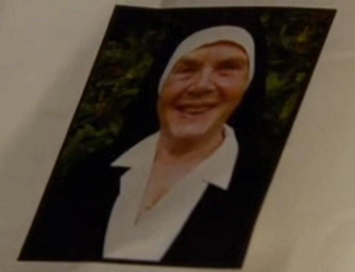 Joan Baxter | Hollyoaks Wiki | Fandom