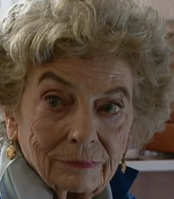 Phyllis Knight | Hollyoaks Wiki | Fandom