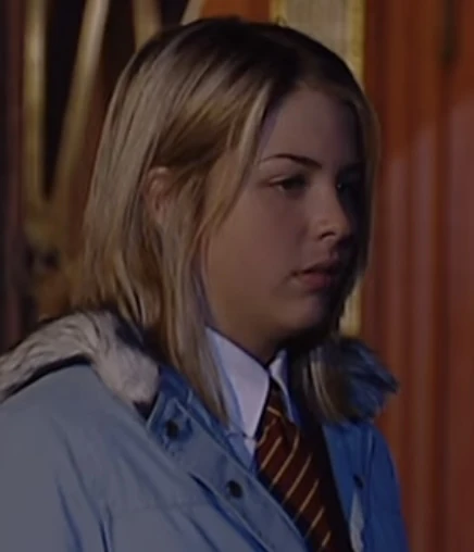 Lisa Hunter (List of appearances) | Hollyoaks Wiki | Fandom