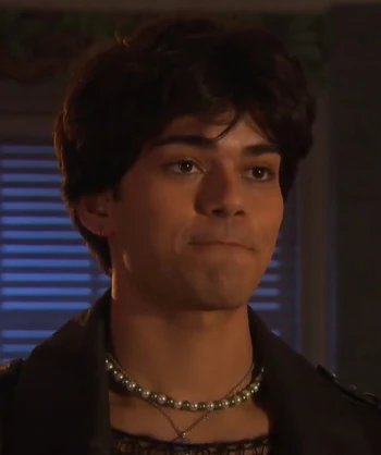 Dillon Ray | Hollyoaks Wiki | Fandom
