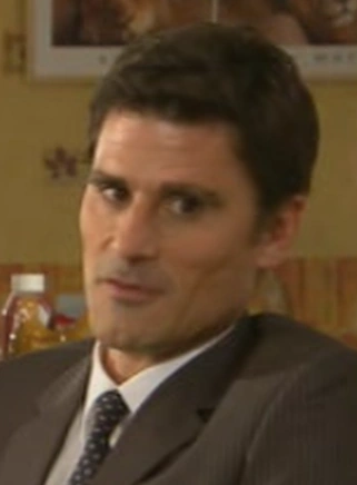 Howard (Daniel Rabin) | Hollyoaks Wiki | Fandom