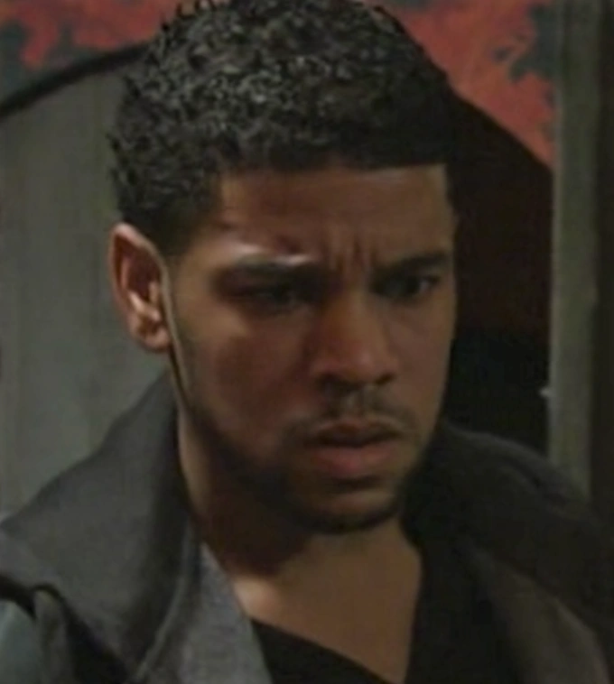 Carl Saunders | Hollyoaks Wiki | Fandom