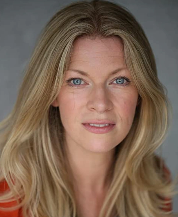 Leanne Rowley | Hollyoaks Wiki | Fandom