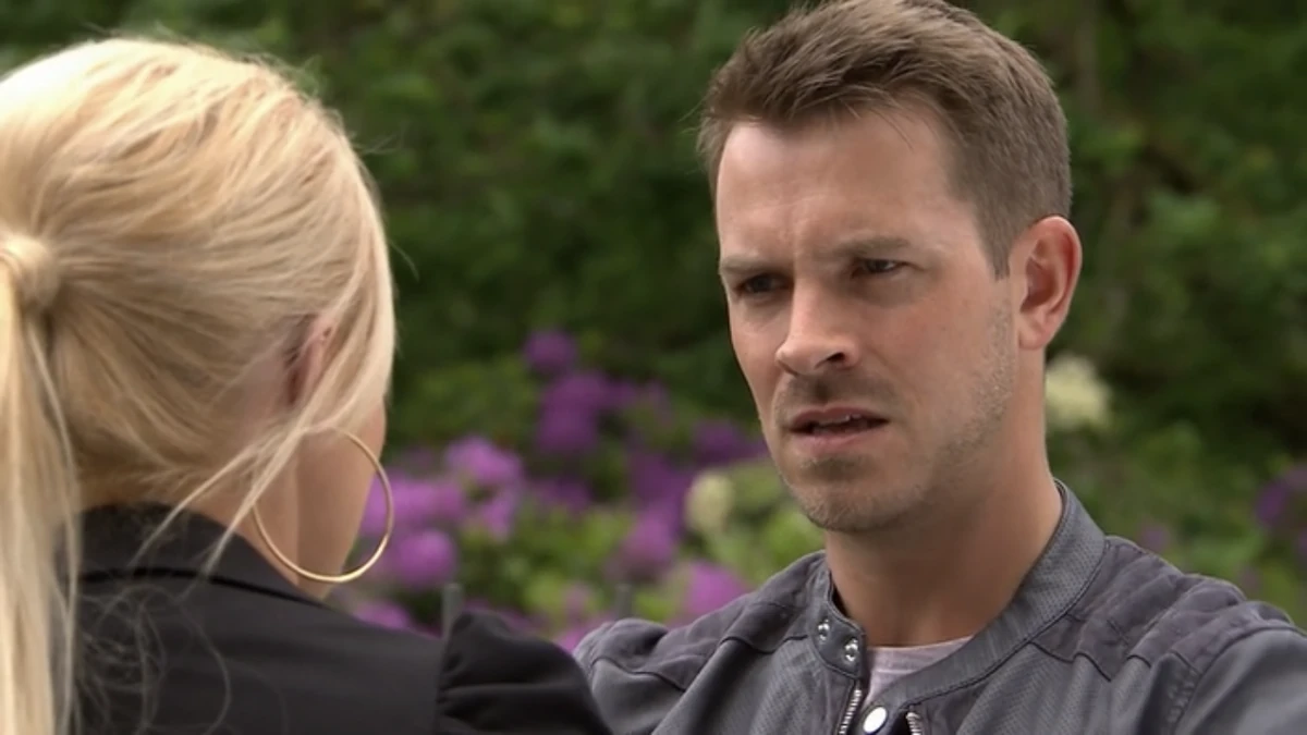 Episode 4168 (15th July 2015) | Hollyoaks Wiki | Fandom