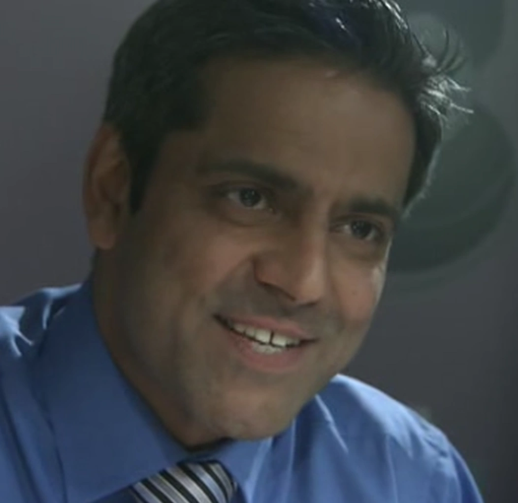 Julian Bashir | Hollyoaks Wiki | Fandom