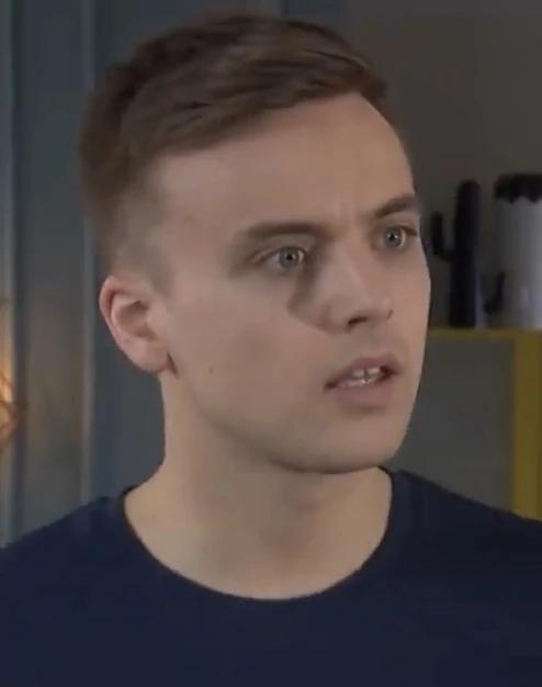 Harry Thompson | Hollyoaks Wiki | Fandom
