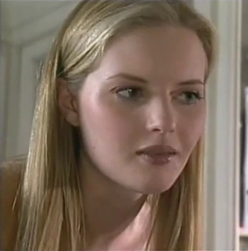 Laura Burns | Hollyoaks Wiki | Fandom