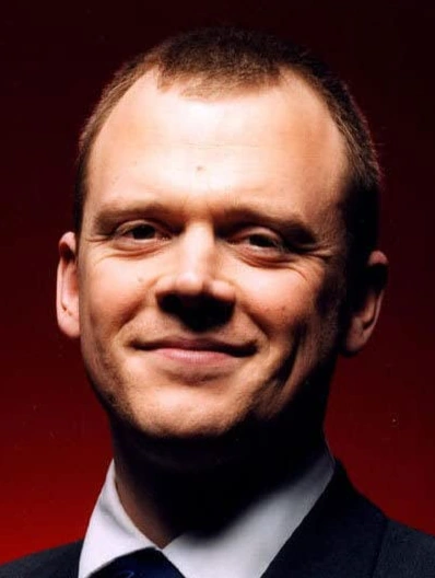 Robert Whitelock | Hollyoaks Wiki | Fandom