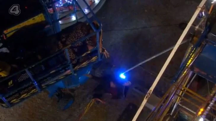 Episode 4508 (2nd November 2016) | Hollyoaks Wiki | Fandom