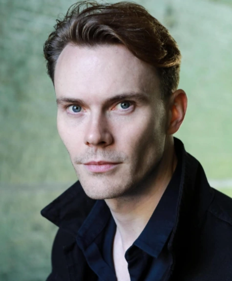 Ed White | Hollyoaks Wiki | Fandom