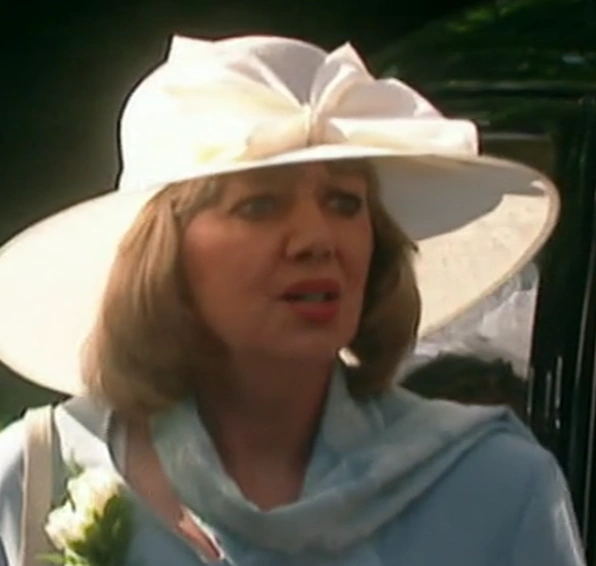 Maureen Matthews | Hollyoaks Wiki | Fandom