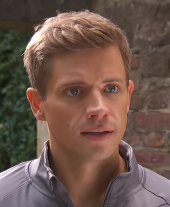Beau Ramsey | Hollyoaks Wiki | Fandom