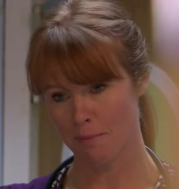 Doctor Green (Joanne Rowden) | Hollyoaks Wiki | Fandom