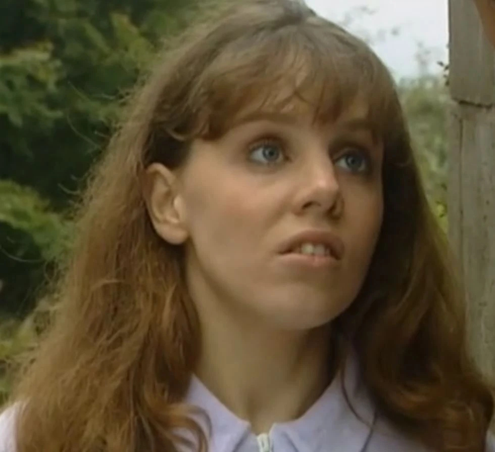 Julie Matthews (List of appearances) | Hollyoaks Wiki | Fandom