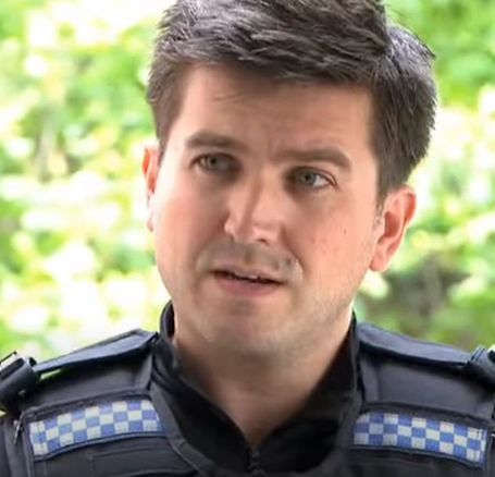 Stuart Brooks | Hollyoaks Wiki | Fandom