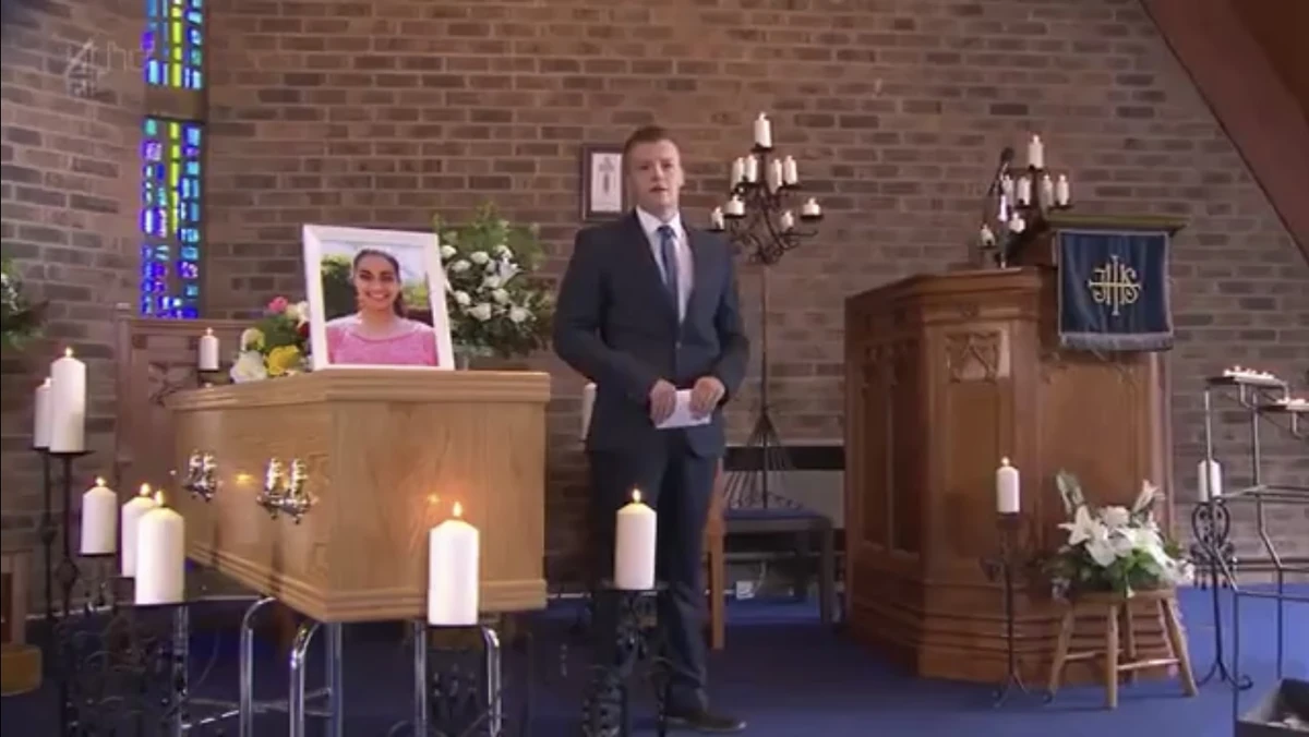 Episode 4162 (7th July 2015) | Hollyoaks Wiki | Fandom