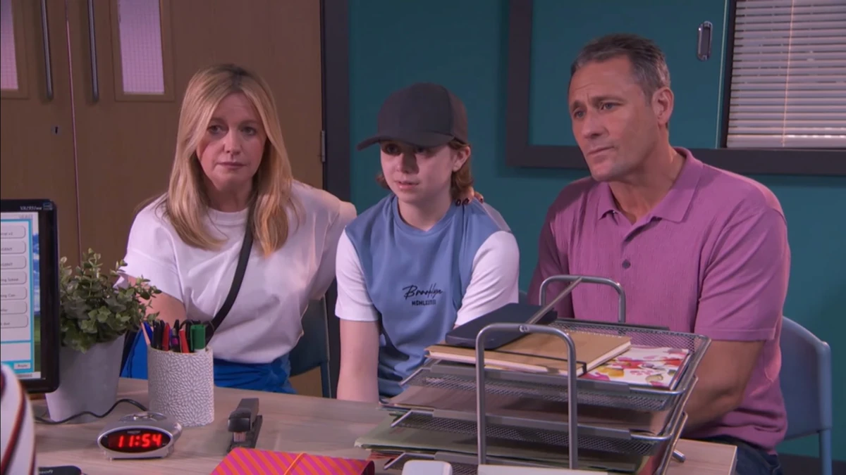 Category:17th July episodes | Hollyoaks Wiki | Fandom
