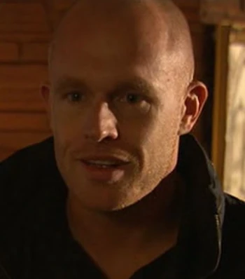 Thug (Darren Connolly) | Hollyoaks Wiki | Fandom