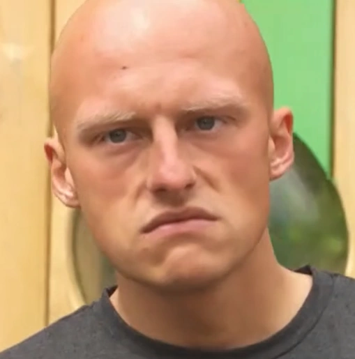 Thug (Thomas Fogg) | Hollyoaks Wiki | Fandom