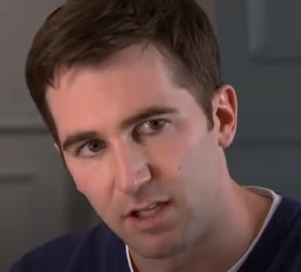 Simon Pearson | Hollyoaks Wiki | Fandom