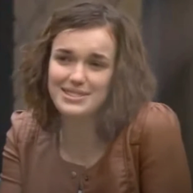 Emily Alexander | Hollyoaks Wiki | Fandom