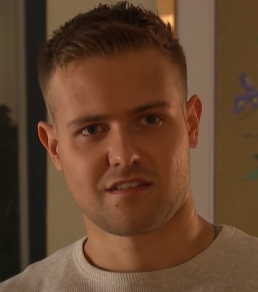 Ethan Williams (List of appearances) | Hollyoaks Wiki | Fandom