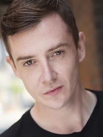 Garnon Davies | Hollyoaks Wiki | Fandom