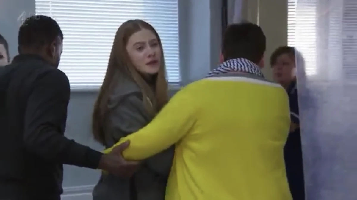 Episode 4134 (28th May 2015) | Hollyoaks Wiki | Fandom