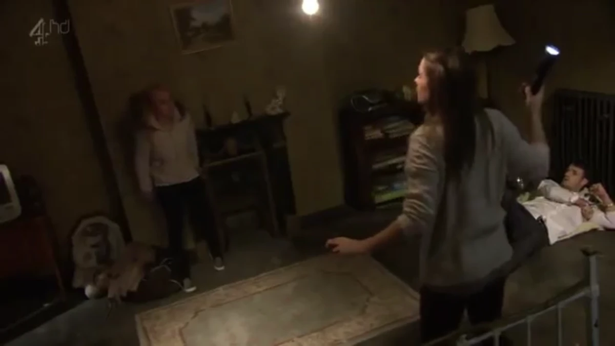 Episode 4038 (14th January 2015) | Hollyoaks Wiki | Fandom