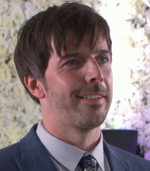 Registrar (Joe Evans) | Hollyoaks Wiki | Fandom