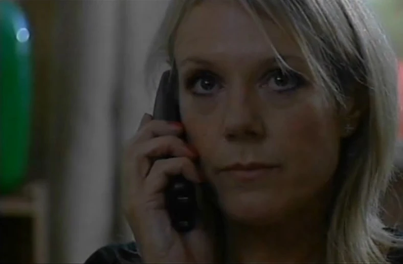 Episode 1381 (10th November 2004) | Hollyoaks Wiki | Fandom
