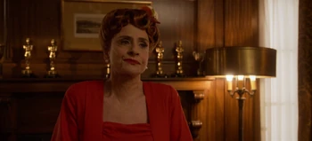 Avis Amberg | Hollywood Wiki | Fandom