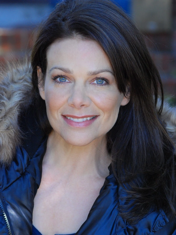 Meredith Salenger | Hollywood Heights Wiki | Fandom