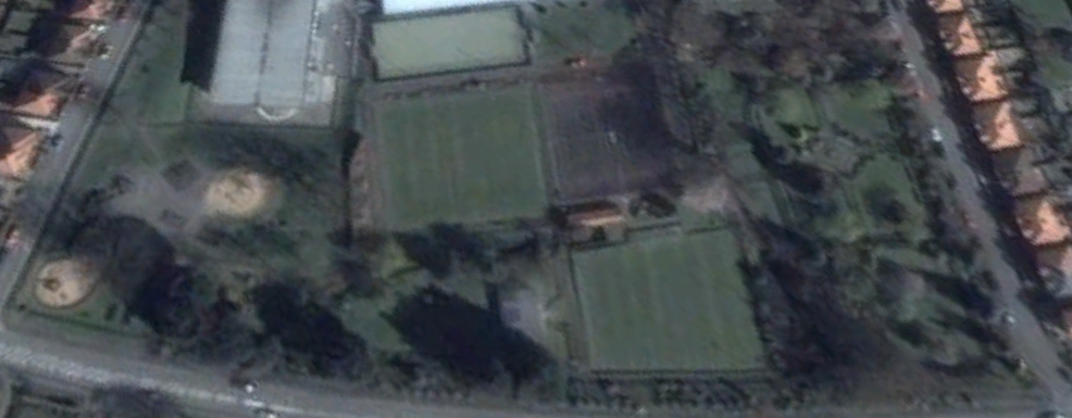 Fron Park | Holywell Wiki | Fandom