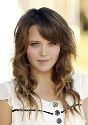 Rebecca Breeds | Home And Away Soap Opera Wiki | Fandom
