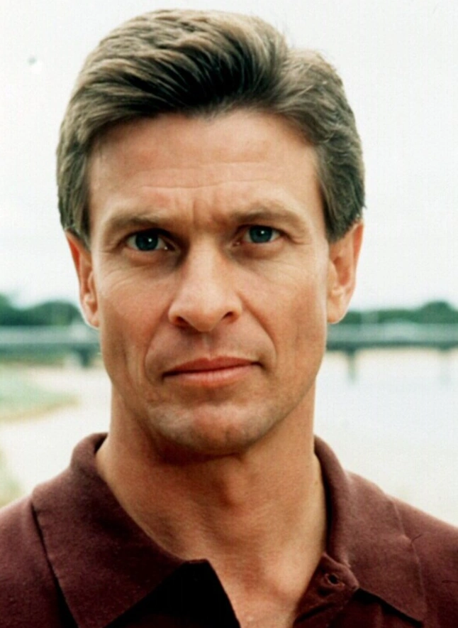 Stuart Mitchell | Home And Away Soap Opera Wiki | Fandom