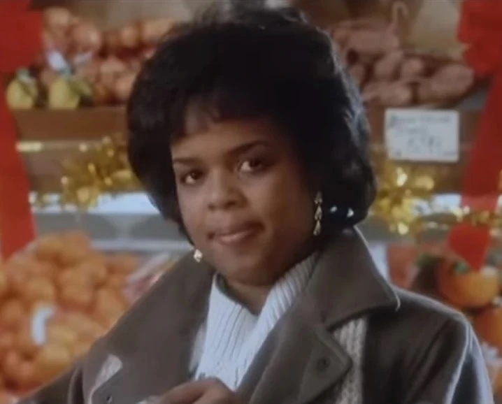 Shopper | Home Alone Wiki | Fandom