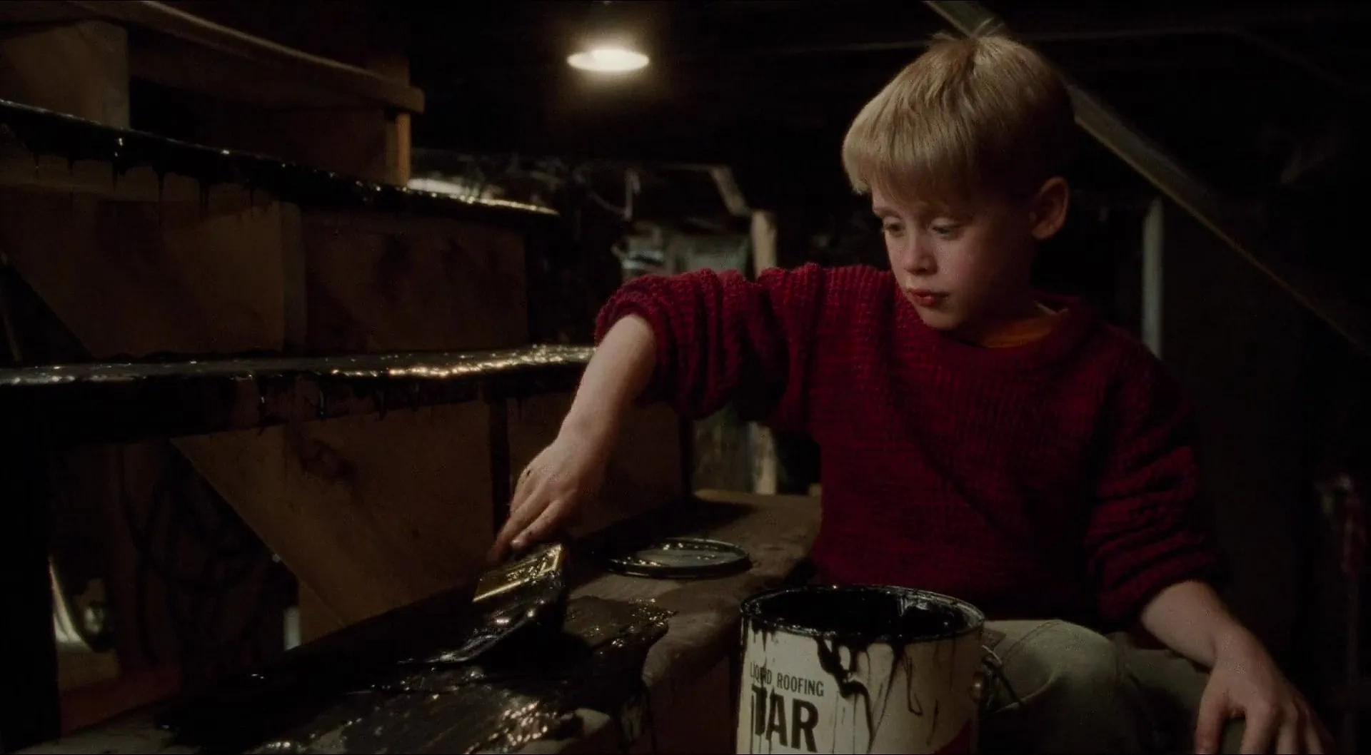 Tar | Home Alone Wiki | Fandom