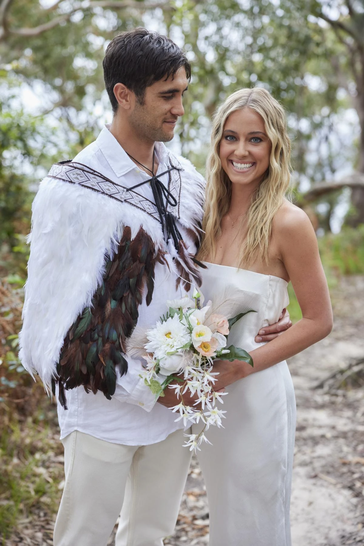 The wedding of tane parata and felicity newman | Home and Away Wiki ...