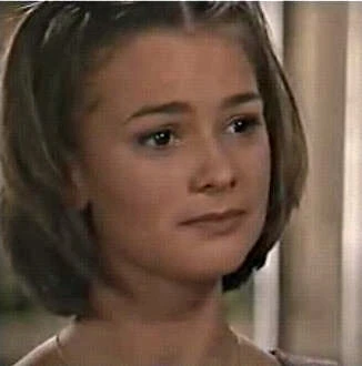 Chloe Richards | Home and Away Wiki | Fandom