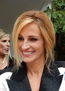 Julia Roberts | Homecoming Wiki | Fandom