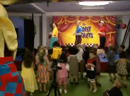 Kangaroo | Hooley Dooleys Wiki | Fandom