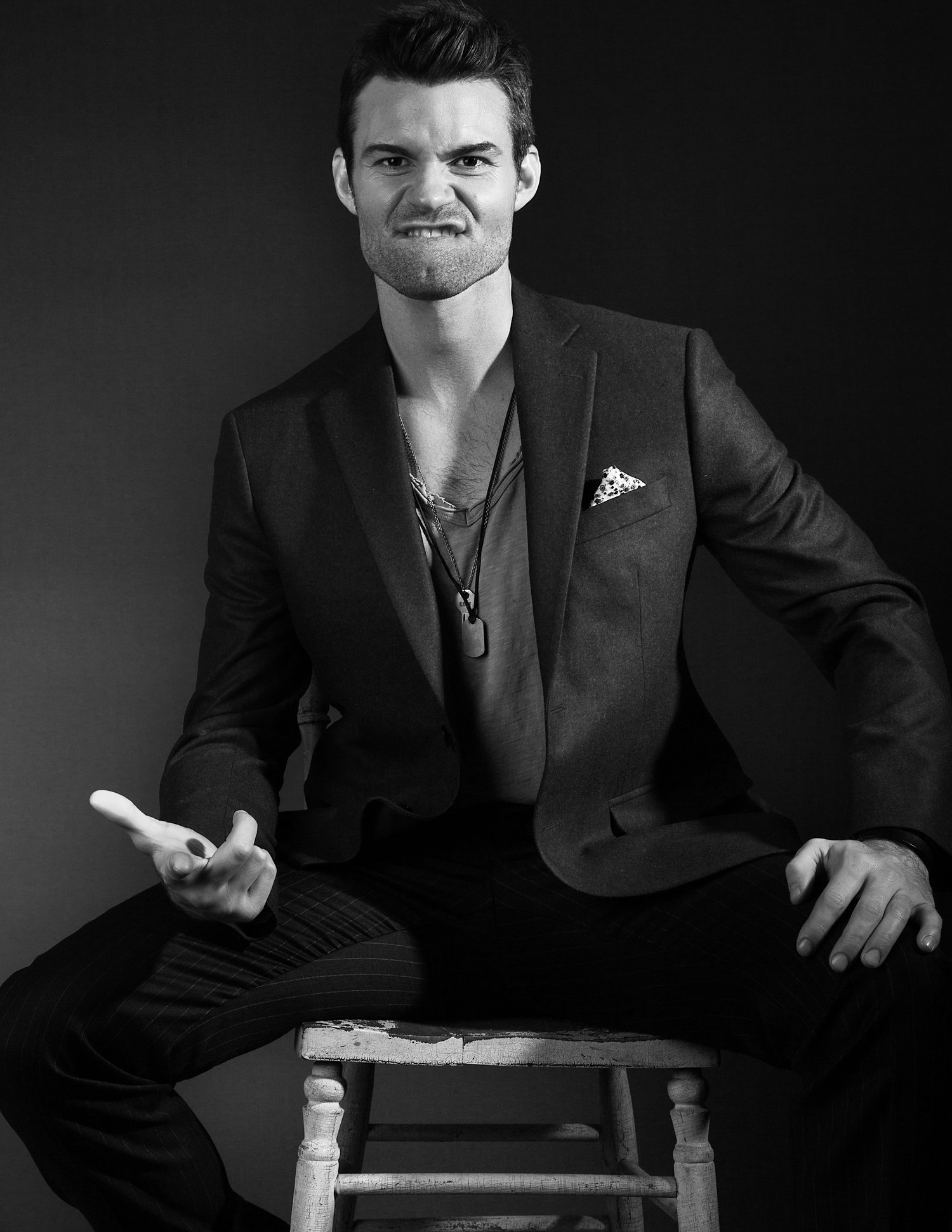 El Cuerpo De Daniel Gillies